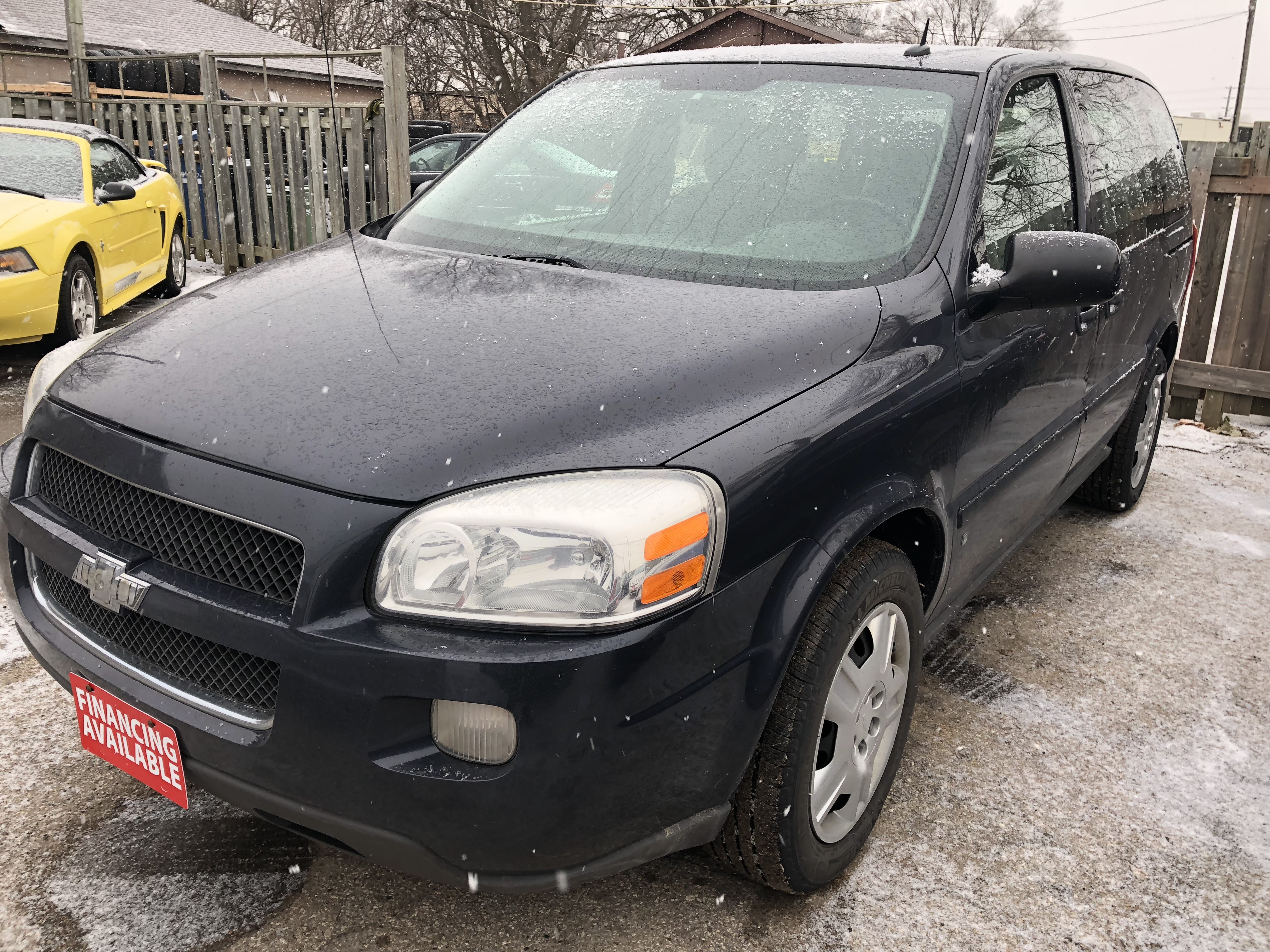2009 chevrolet uplander - Premium Car Club